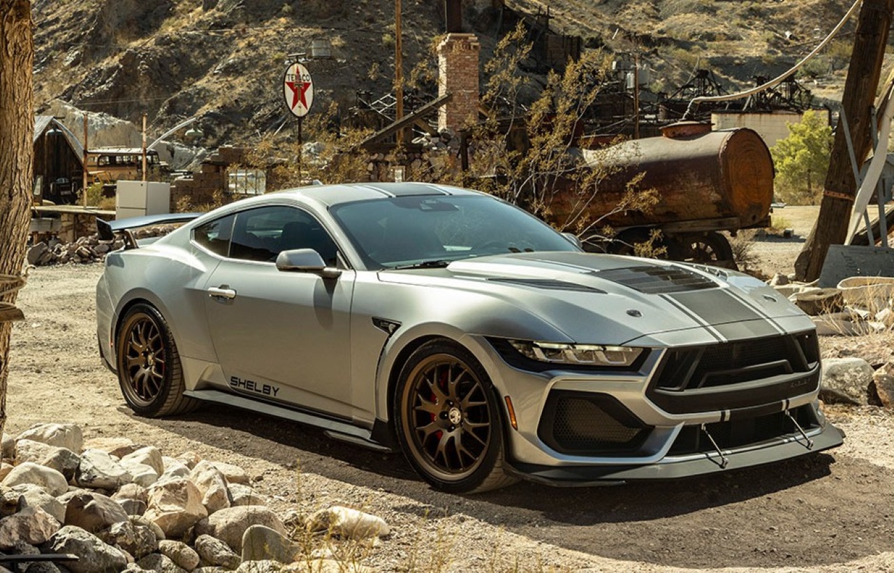 Which Car has Snake Logo | Snake Logo Car - CarTrust